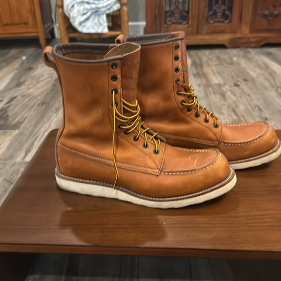 Red Wing Shoes | Shoes | Red Wing 8 Classic Moc | Poshmark